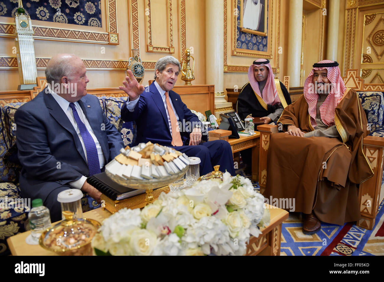 Secretary Kerry, Ambassador Westphal Sit With Saudi Arabia King Salman ...