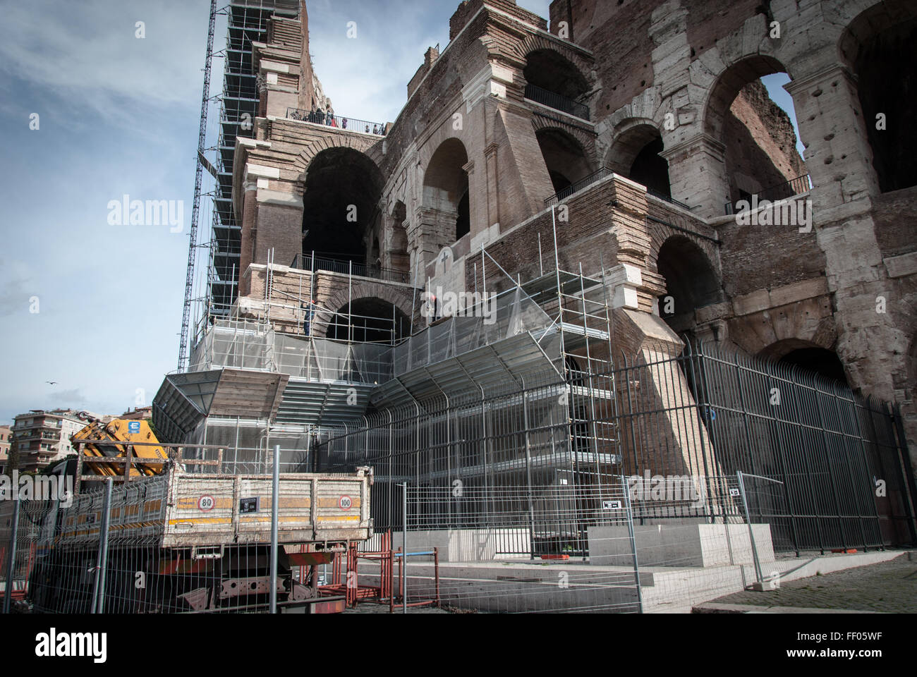 Rome, Italy. 09th Feb, 2016. Start of dismantling the scaffolding after ...