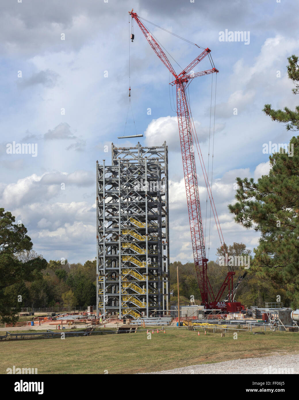 Towers of Steel for New SLS Test Stand Rising at NASA Marshall Towers ...