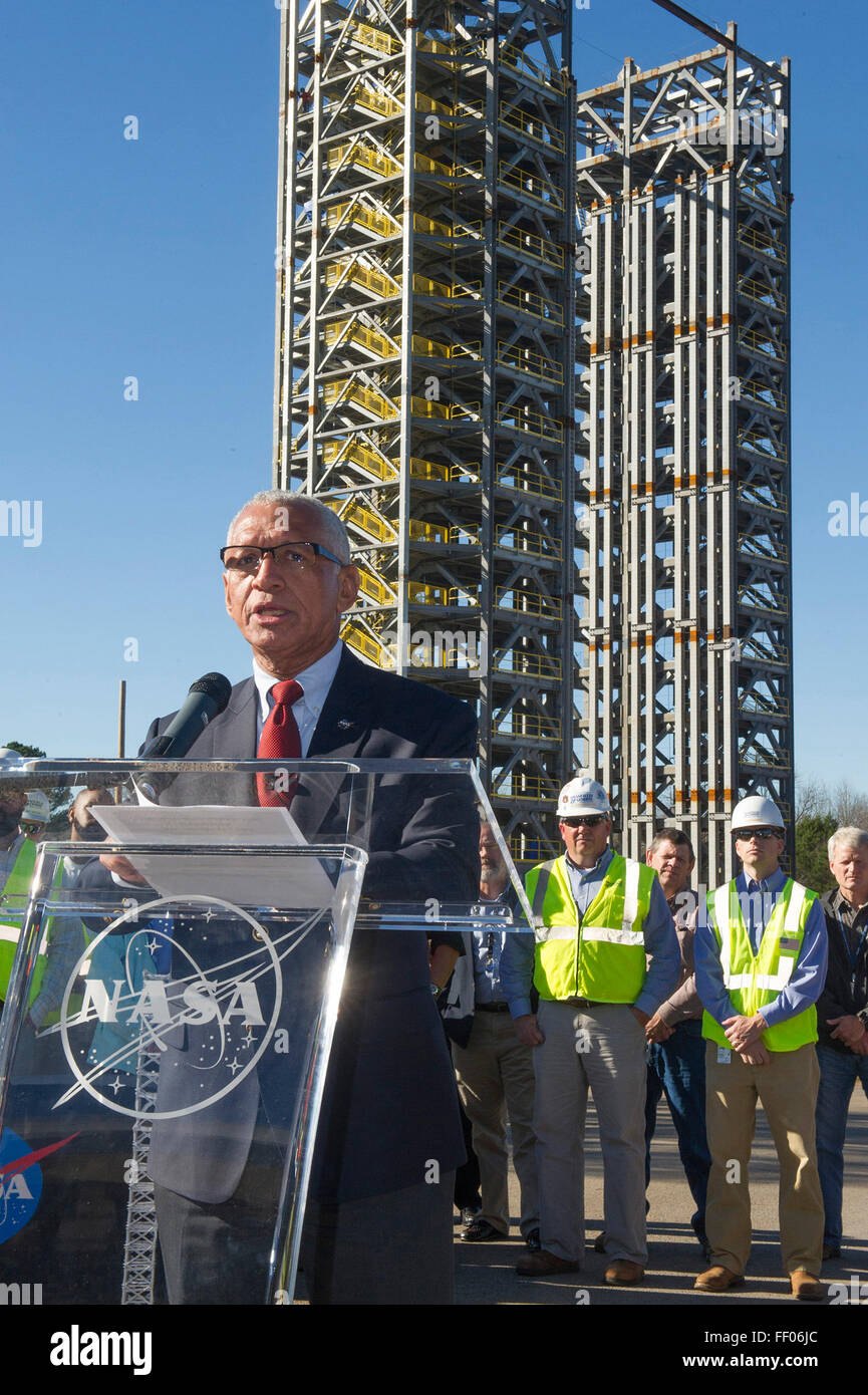 Stand mars High Resolution Stock Photography and Images - Alamy