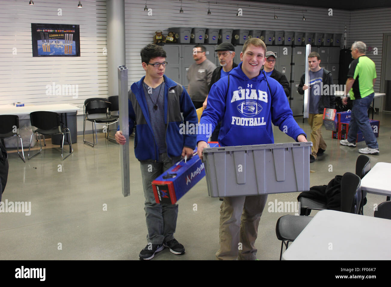 Teams gathered their FIRST Robotics kits to begin building robots for ...
