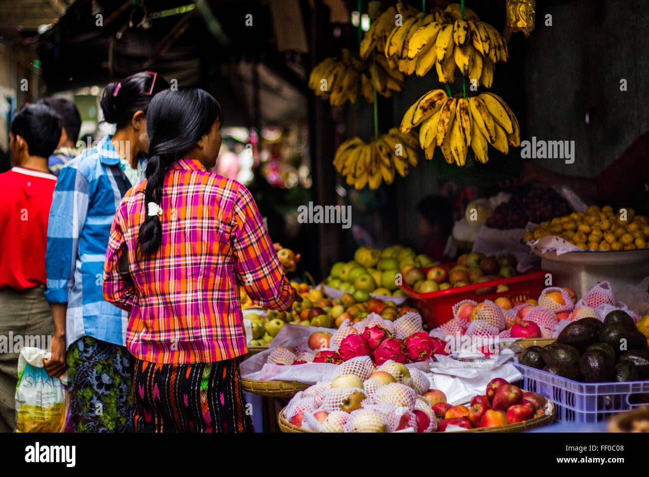 Myanmar fruits hi-res stock photography and images - Alamy