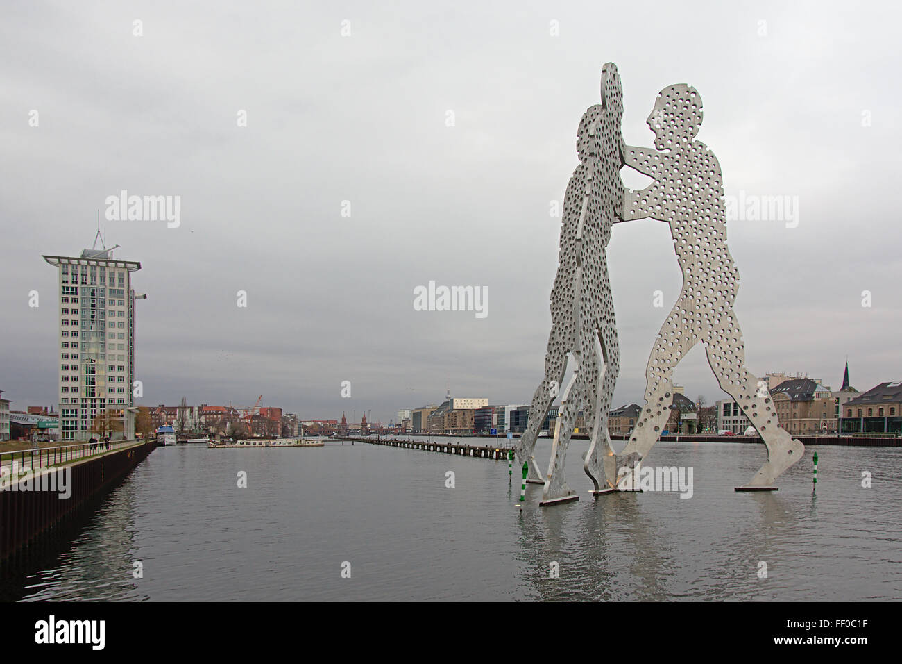 Molecule man, statue by jonathan borofsky on spree river, berlin Stock ...