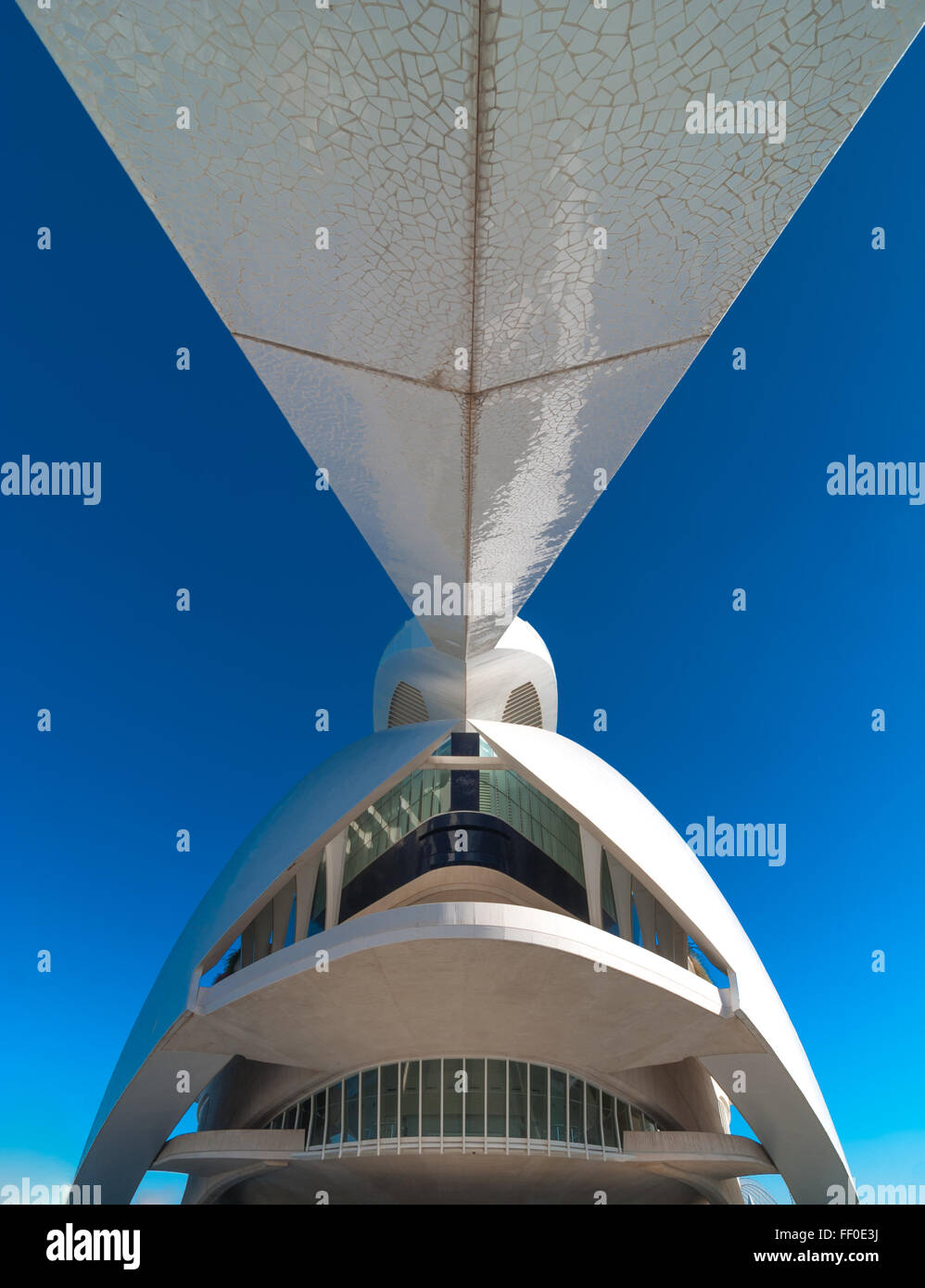 Valencia opera house hi-res stock photography and images - Alamy