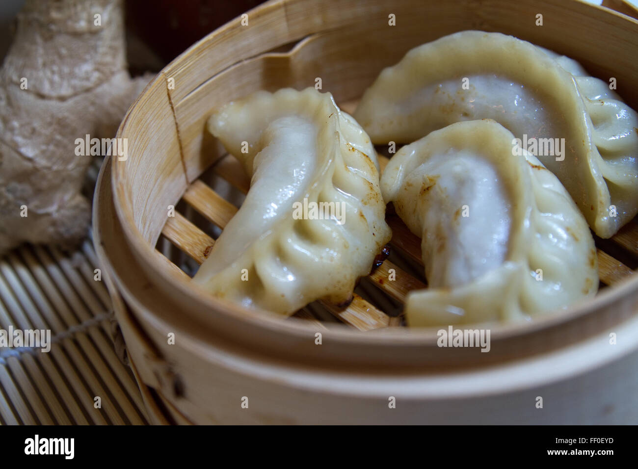Japanese dumpling hi-res stock photography and images - Alamy