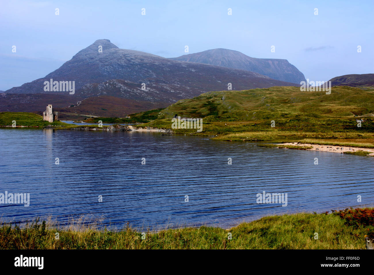 Loch Assynt and Ardveck Castle, scotland Stock Photo - Alamy