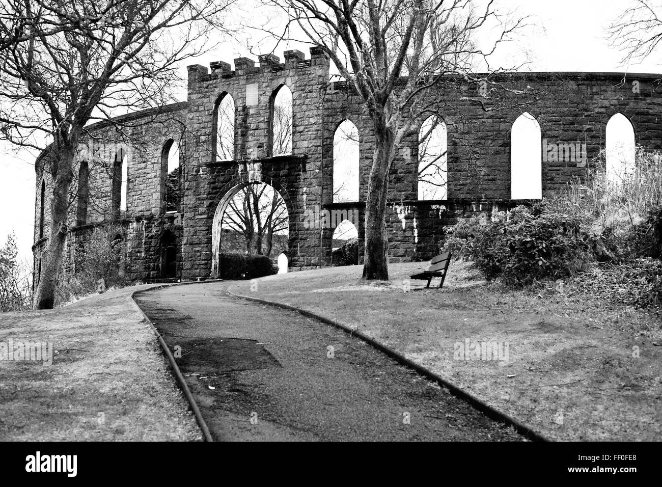 Mccaig’s tower oban hi-res stock photography and images - Alamy