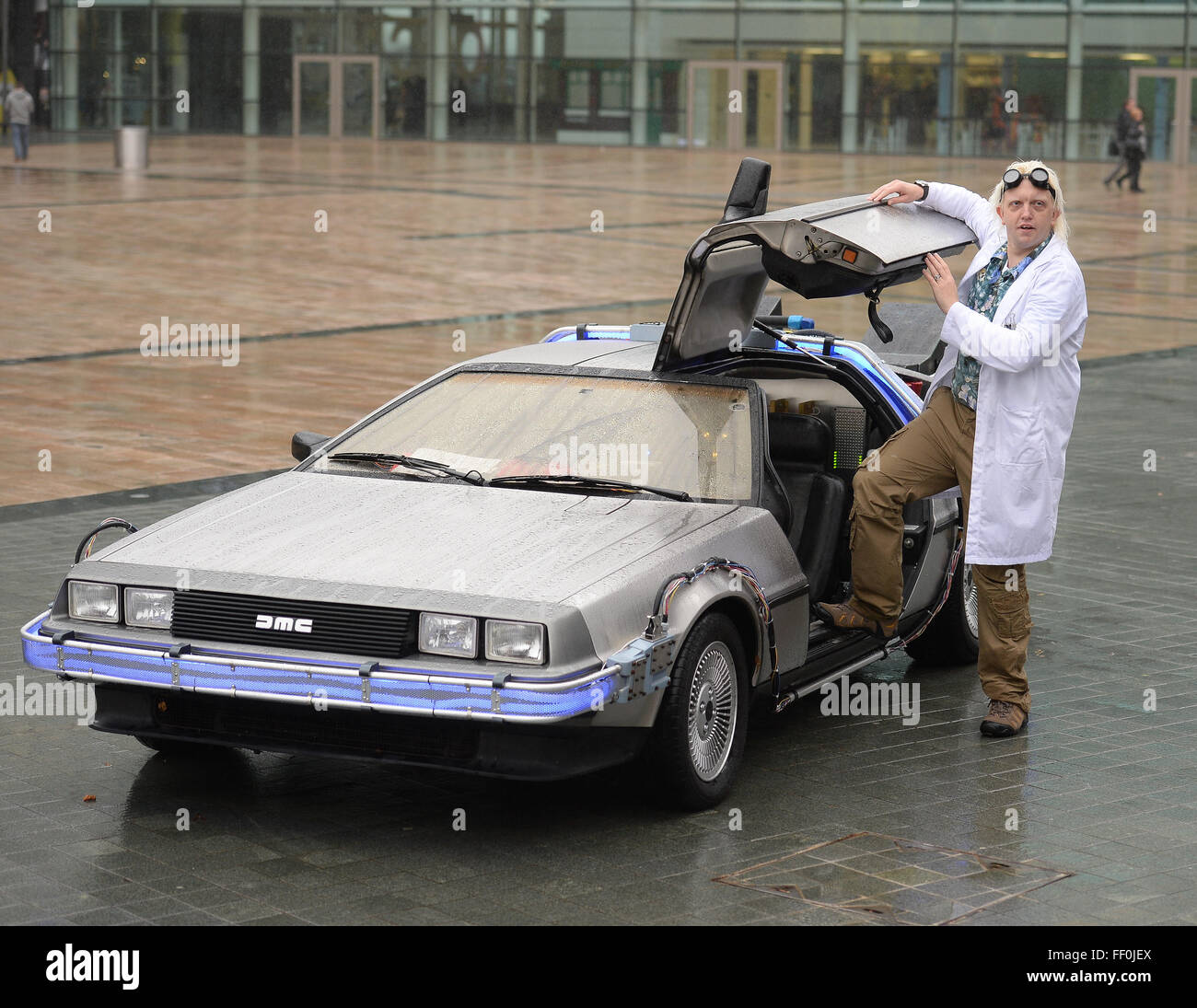 Delorean car back future part hi-res stock photography and images - Alamy