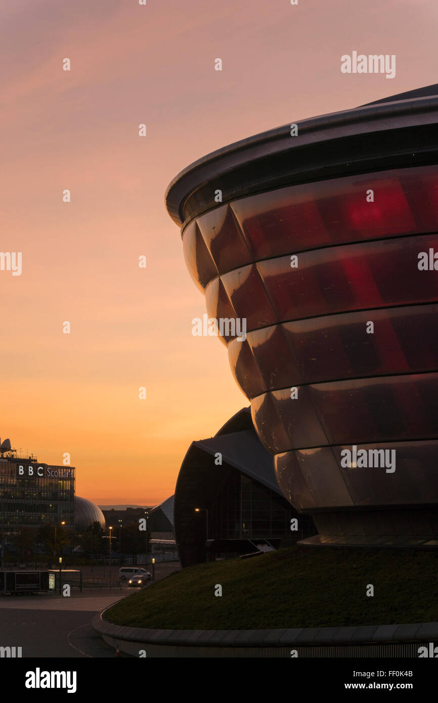 SSE Hydro Concert Hall at dusk, Finnieston,Glasgow, looking towards ...