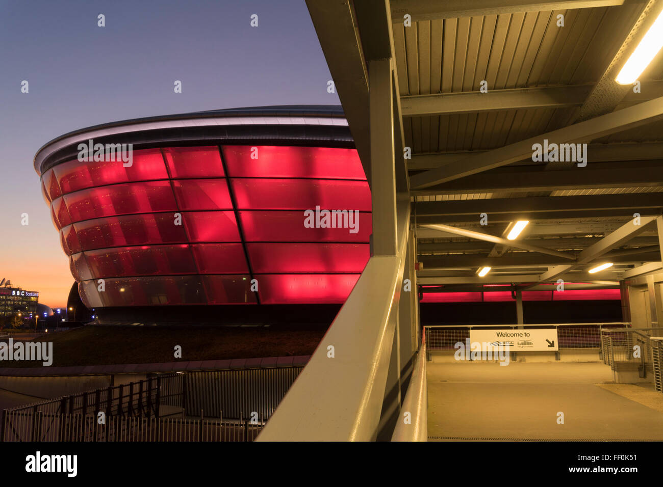 SSE Hydro Concert Hall at dusk, Finnieston,Glasgow from approach ...