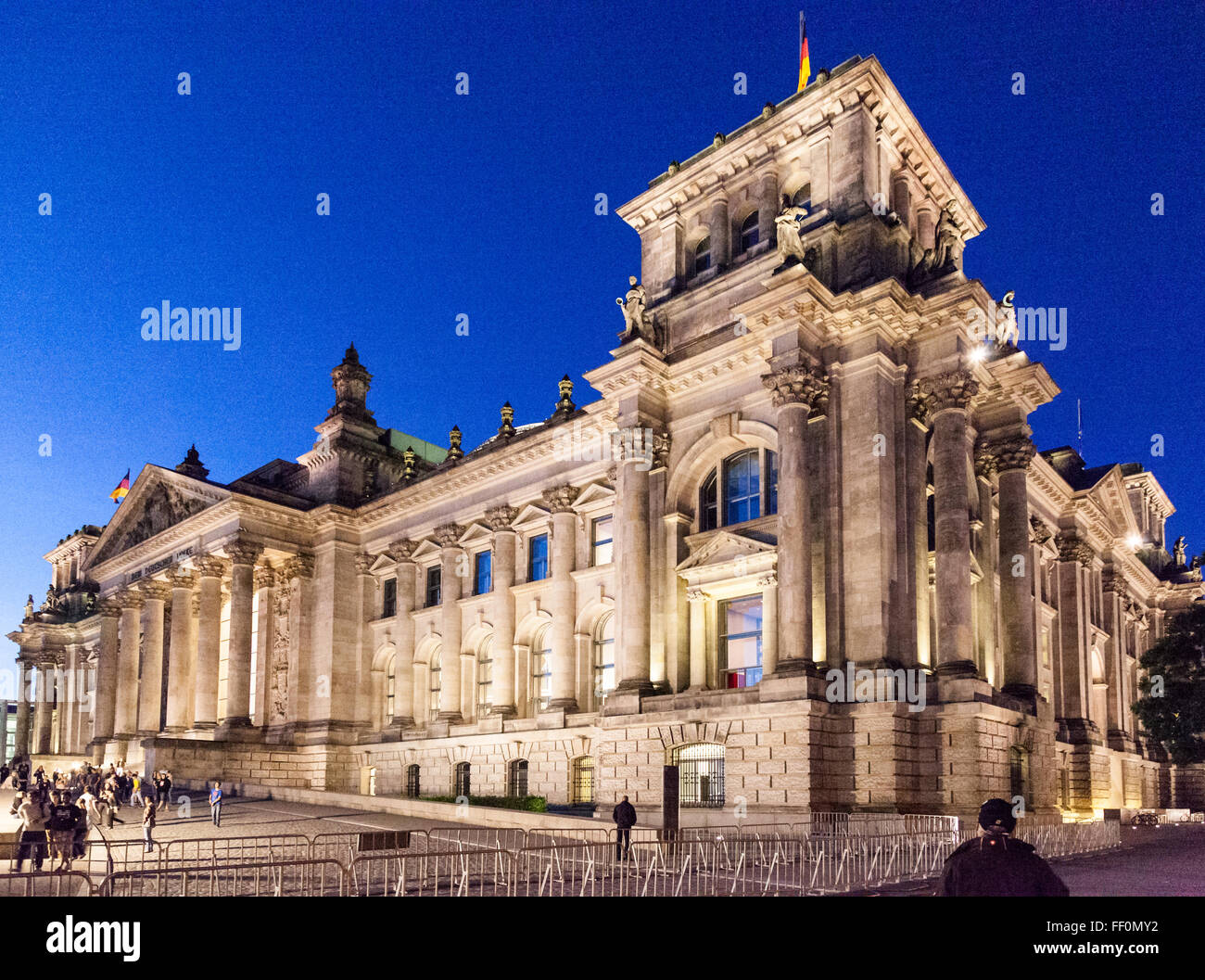 The german Parliament (Bundestag) in Berlin, Germany at night Stock ...