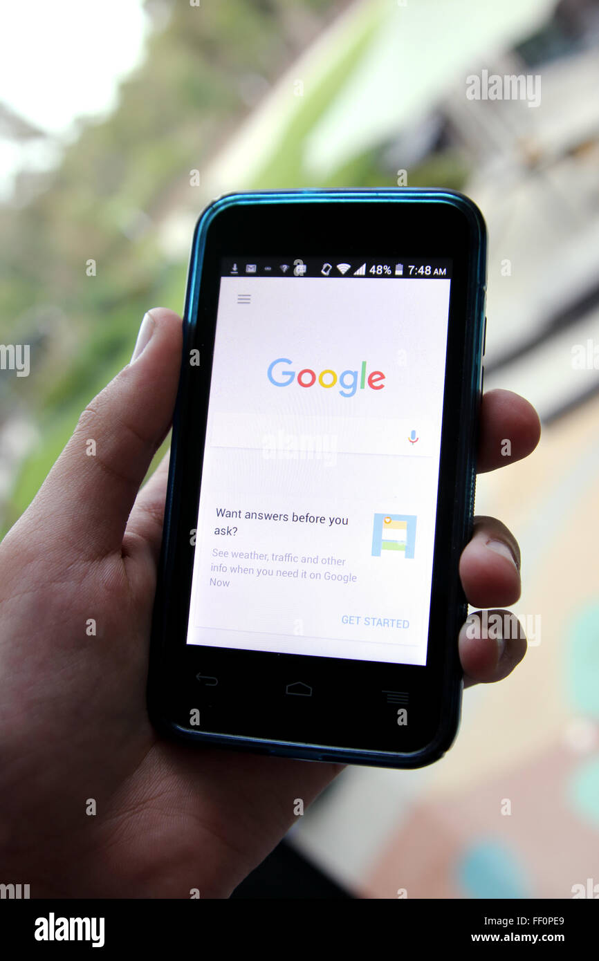 Google Search on Smart phone Stock Photo - Alamy