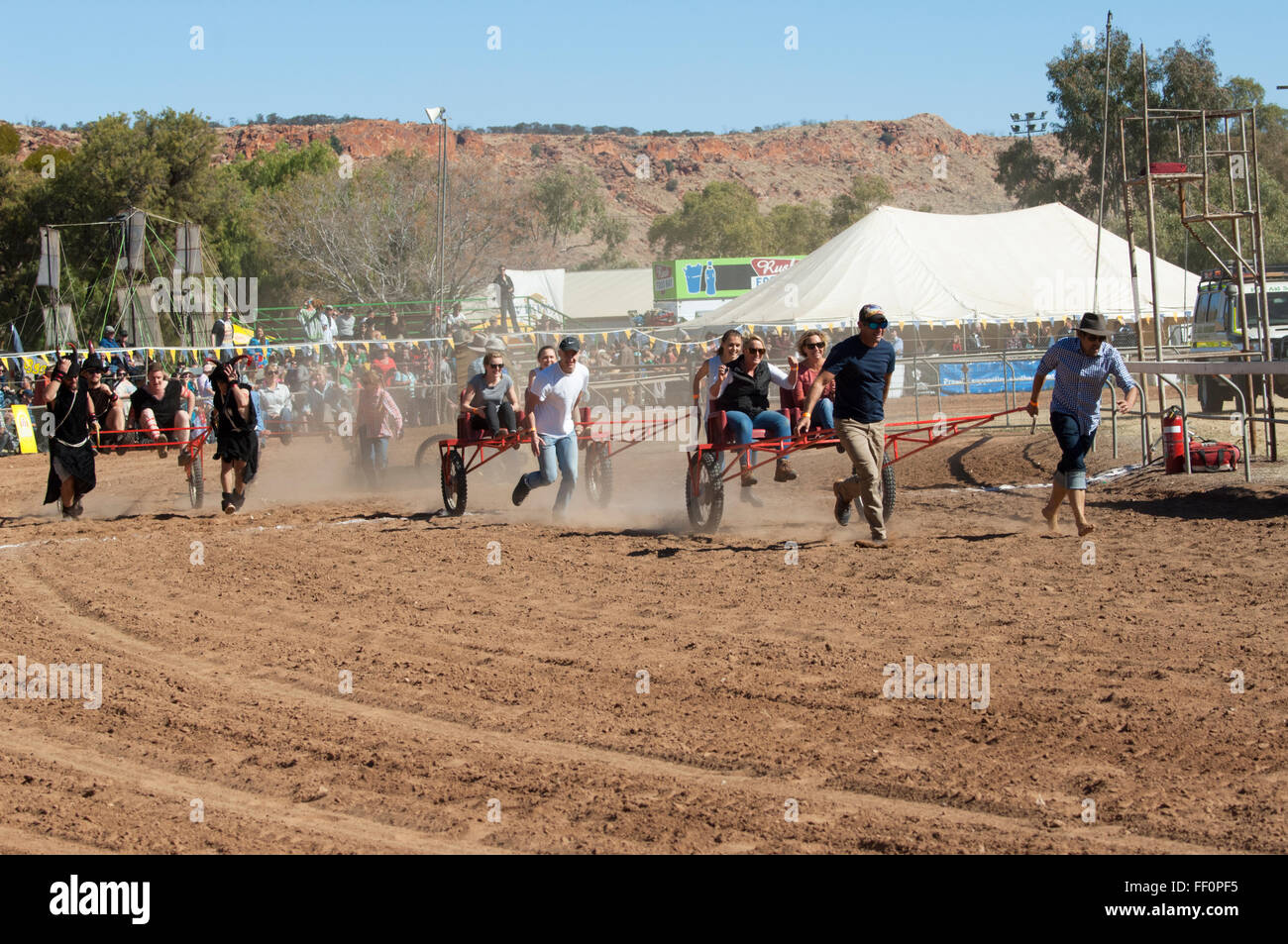 Camel Racing Australia Stock Photos & Camel Racing Australia Stock ...