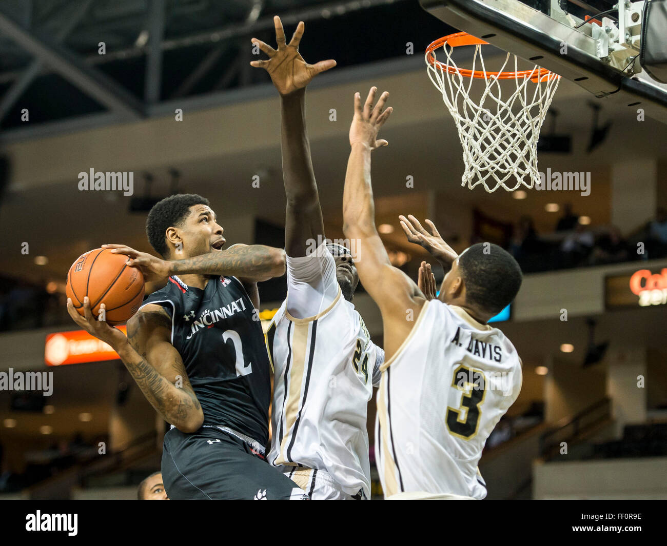 Orlando, FL, USA. 9th Feb, 2016. Cincinnati forward Octavius Ellis (2 ...