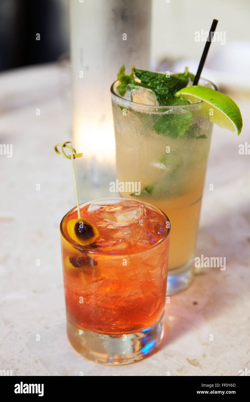 Cocktail manhattan hi-res stock photography and images - Alamy