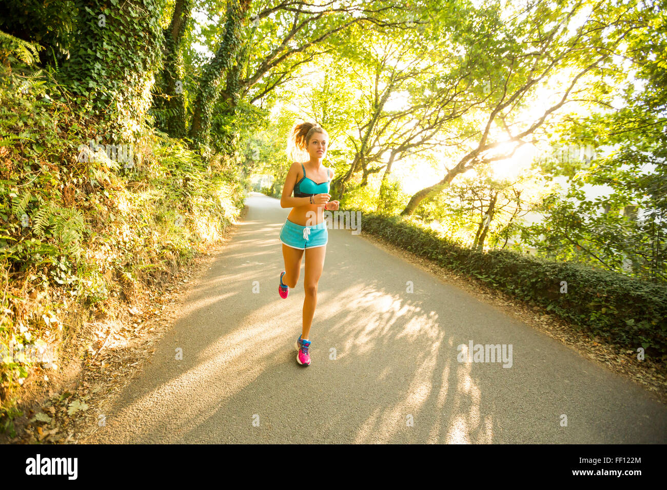 Women jogging outdoors hi-res stock photography and images - Alamy