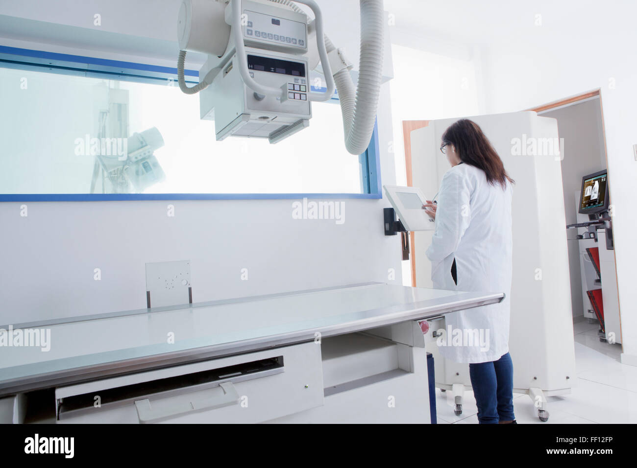 Valparaiso hospital chile hi-res stock photography and images - Alamy