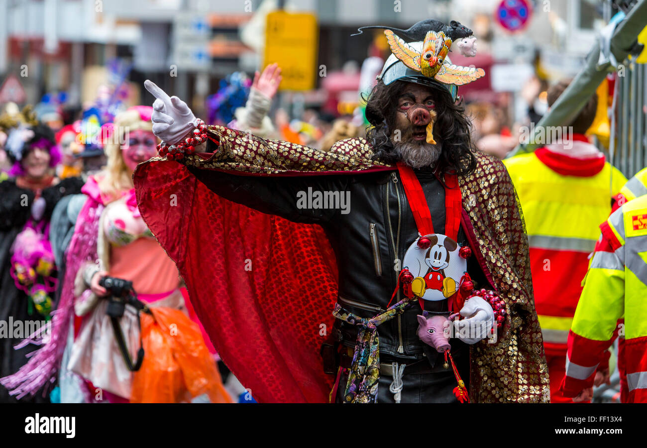 Street carnival parade and party in Cologne, Germany, at Carnival ...