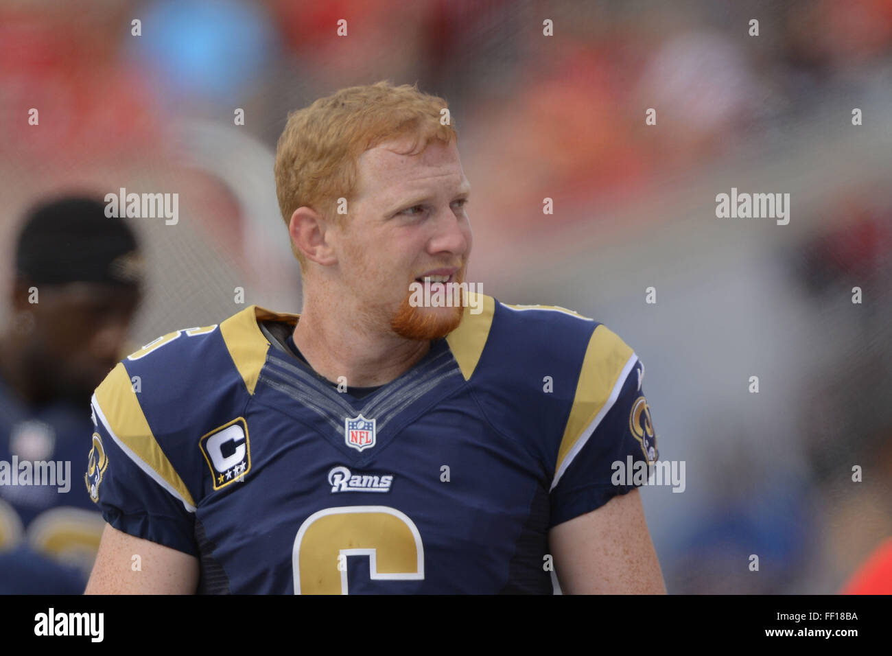 St louis rams helmet hi-res stock photography and images - Alamy