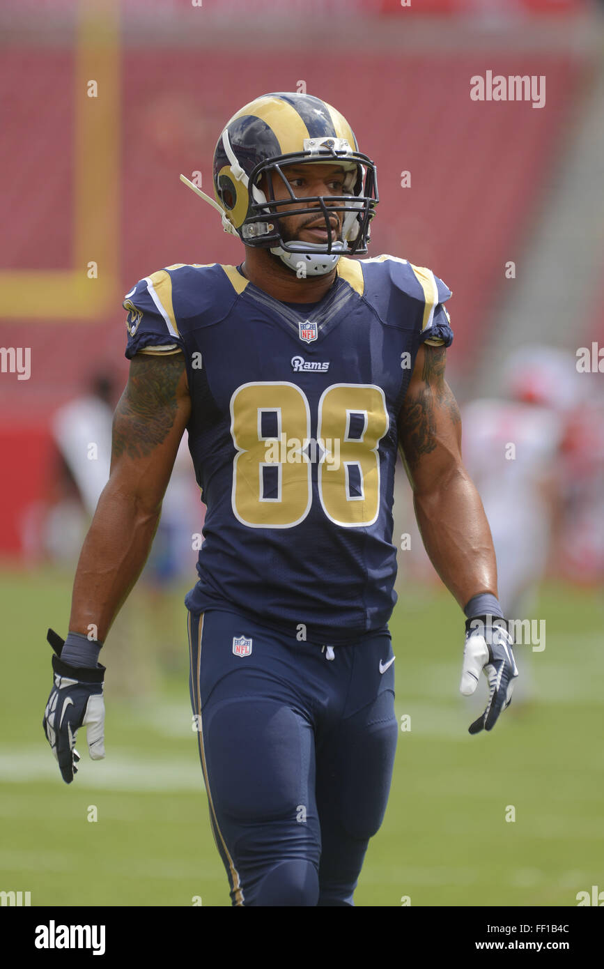 St louis rams tight end hi-res stock photography and images - Alamy