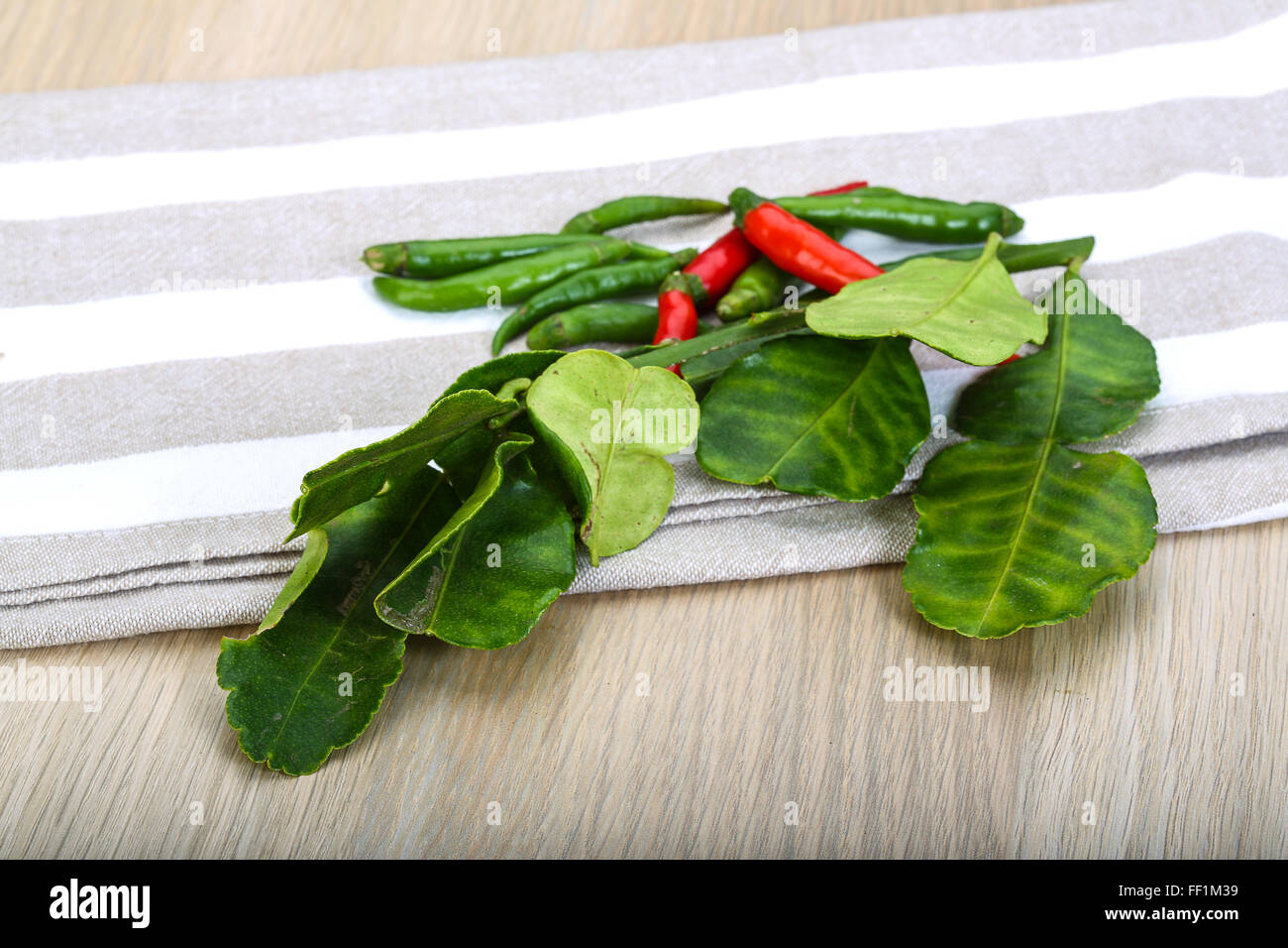 Tom yam herbs and spices set Stock Photo - Alamy
