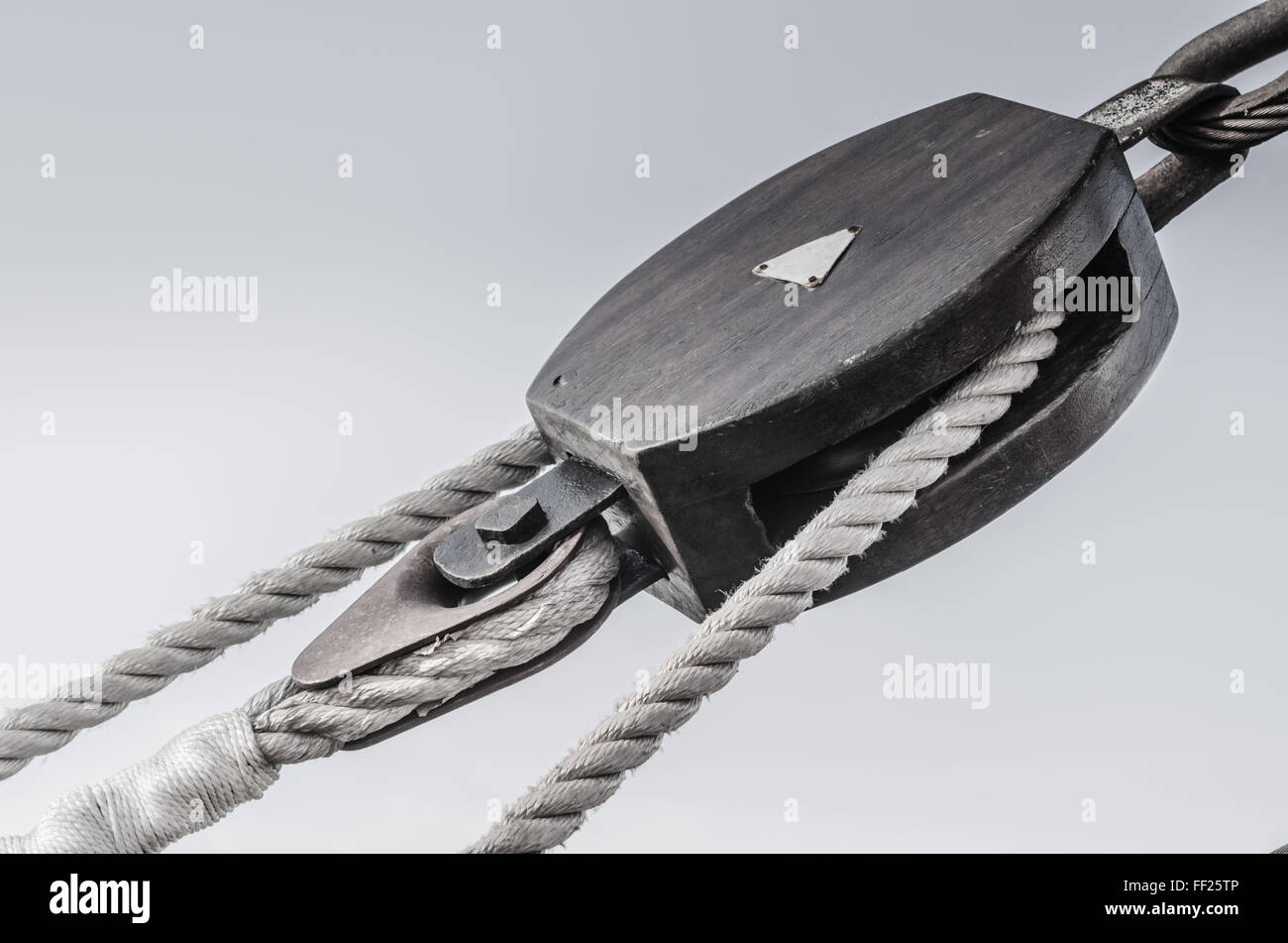 Blocks and rigging at the old sailboat, close-up Stock Photo - Alamy