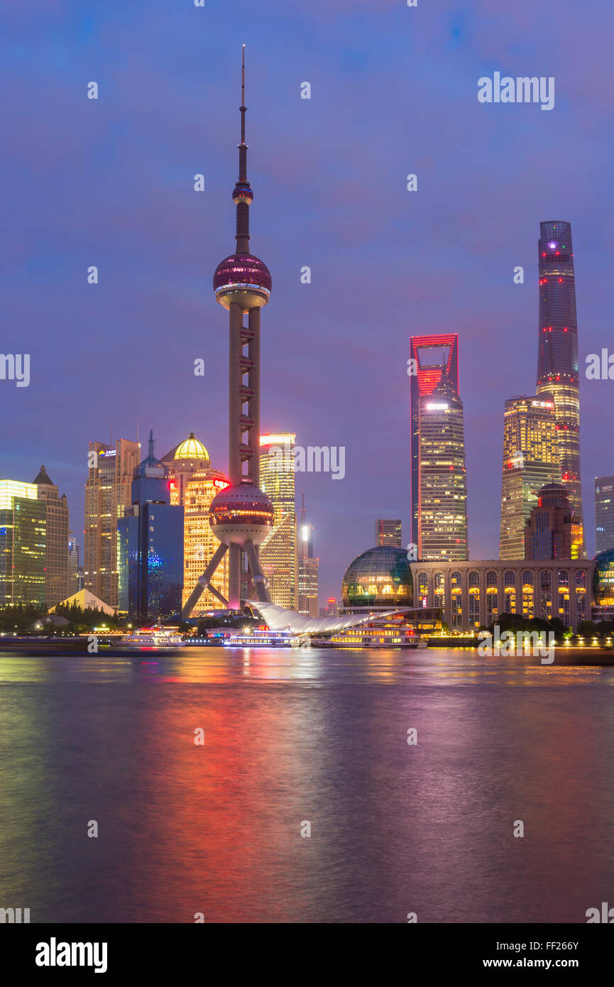 Pudong financial district skyline at night, Shanghai, China, Asia Stock ...