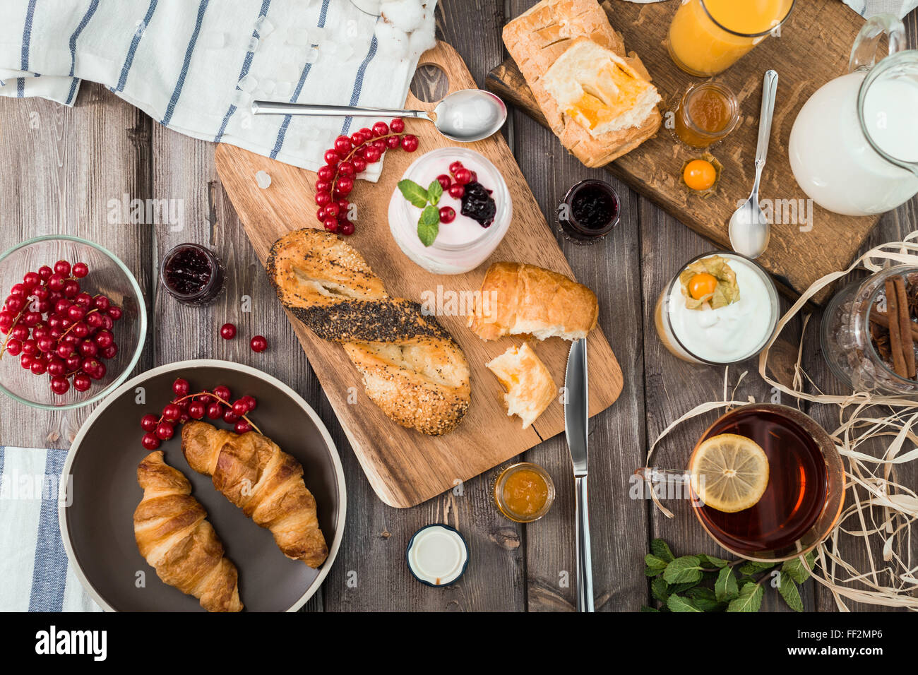 the fresh breakfast Stock Photo - Alamy