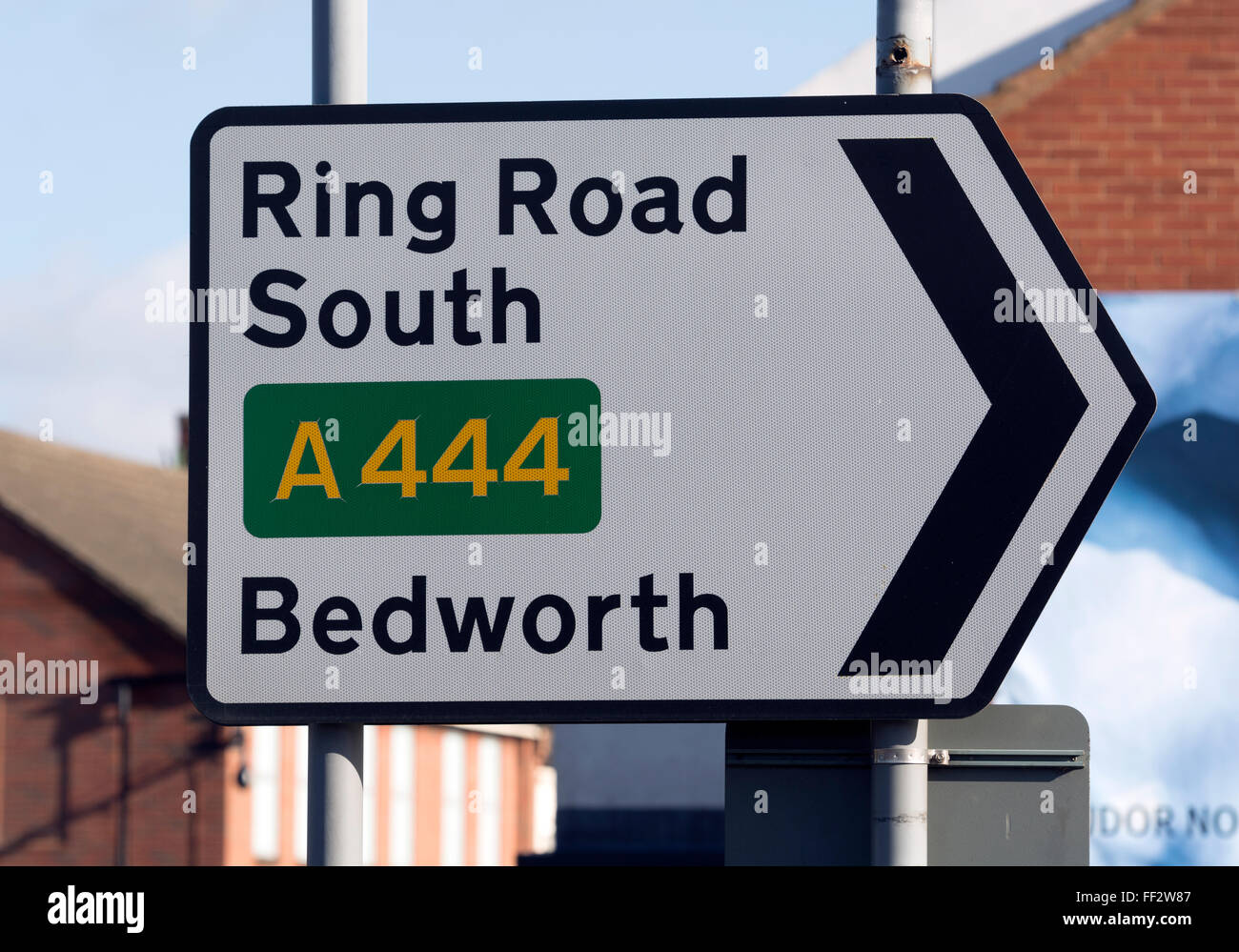 Ring road sign hi-res stock photography and images - Alamy
