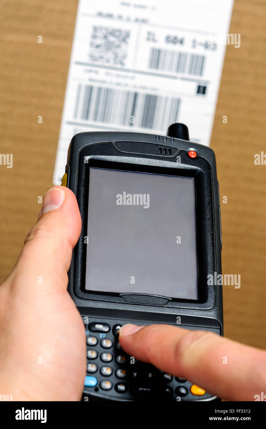 Handheld scanner hi-res stock photography and images - Alamy