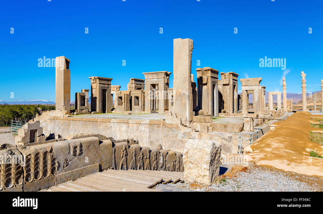 Tachara Palace of Darius at Persepolis, Iran Stock Photo - Alamy