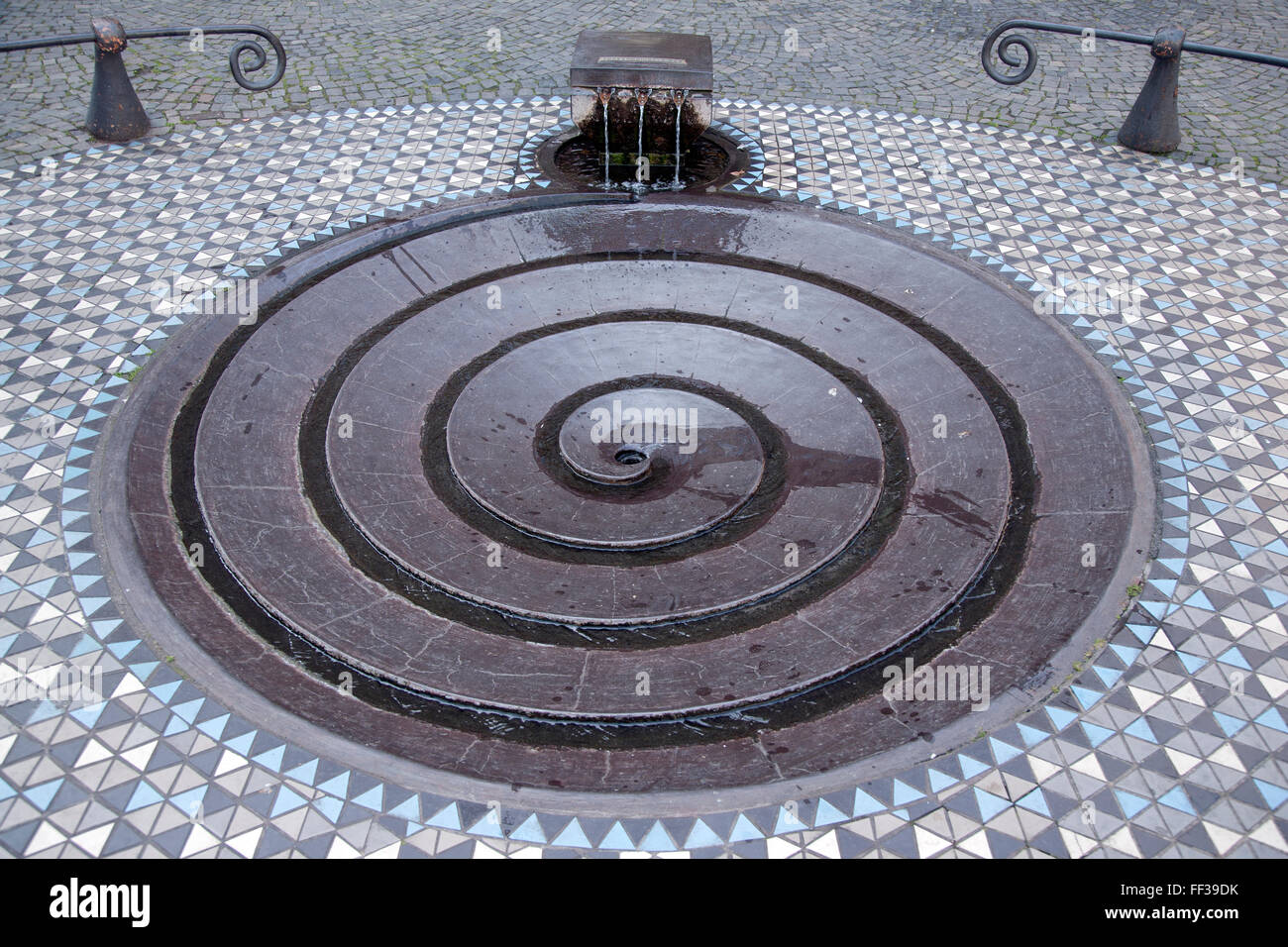 Cologne fountain hi-res stock photography and images - Alamy