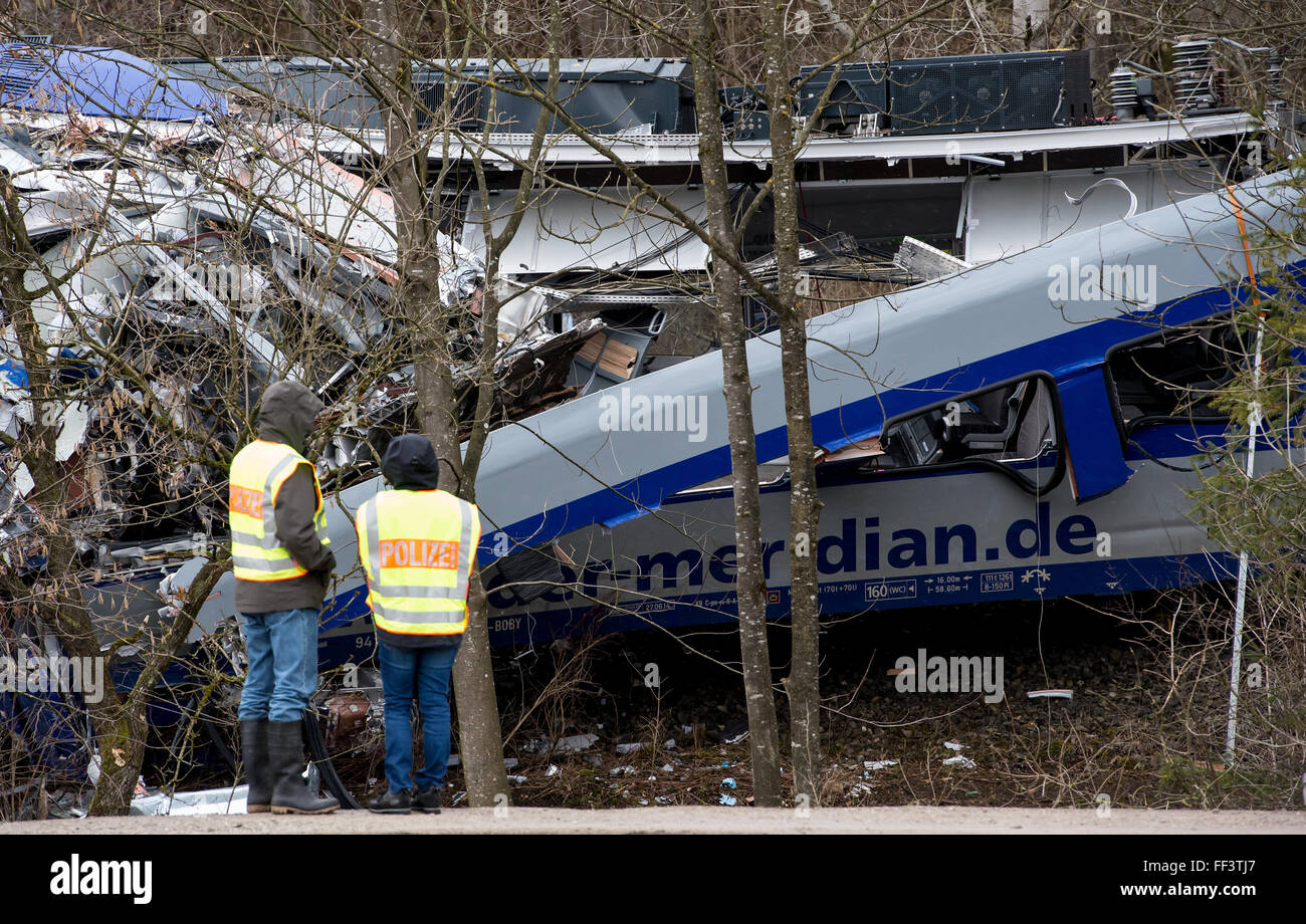 Accident police crash train hi-res stock photography and images - Alamy