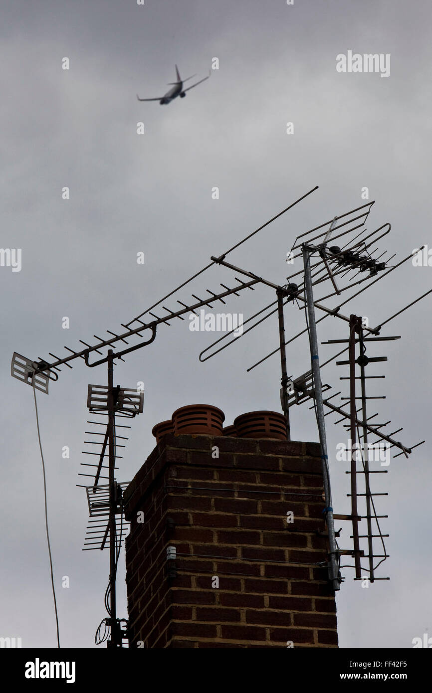 Aerials On The Roof High Resolution Stock Photography and Images - Alamy