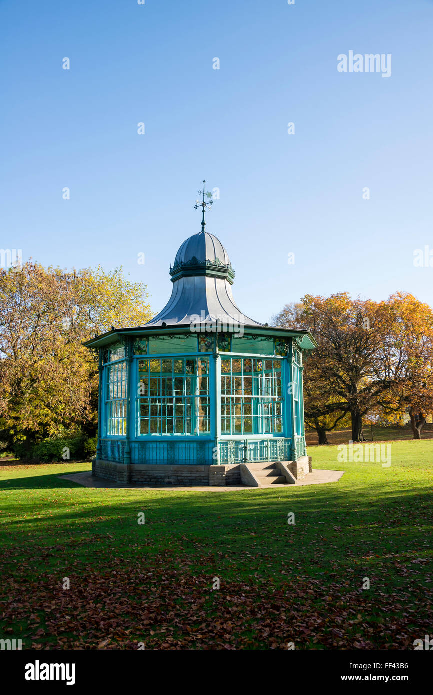 Victorian park bandstand england hi-res stock photography and images ...