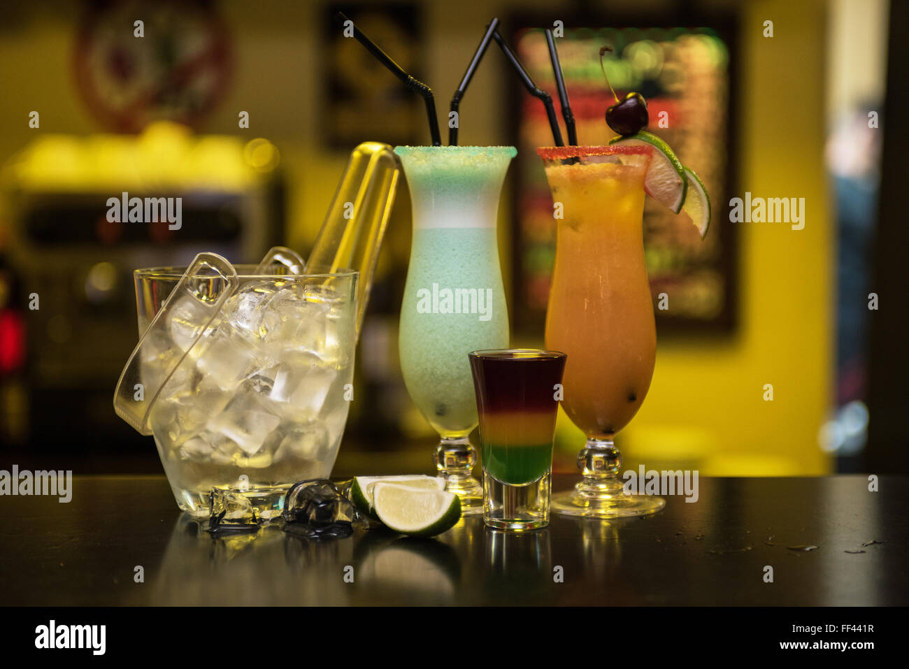 cocktails on bar background Stock Photo - Alamy