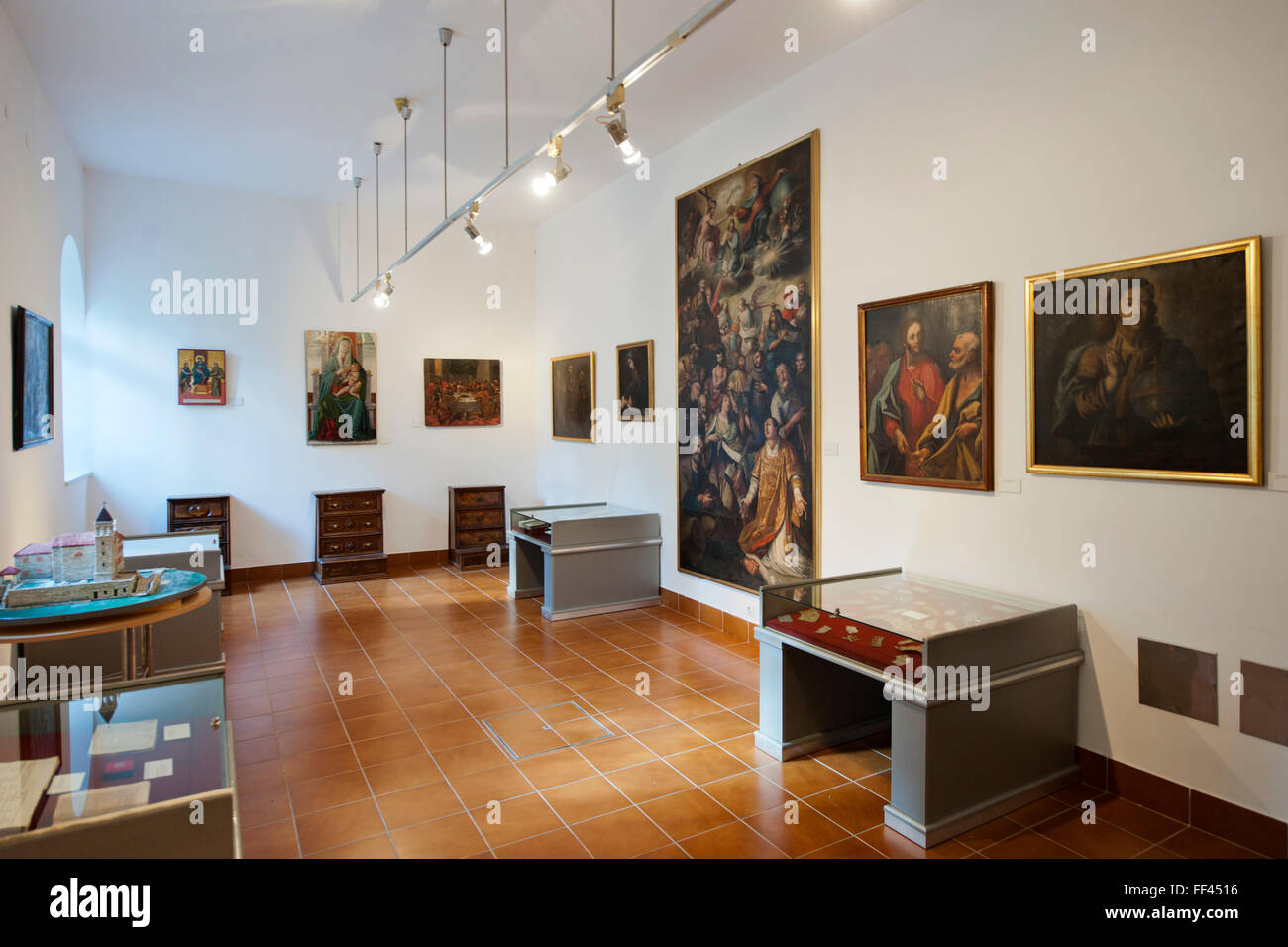 Kroatien, Dalmatien, Nationalpark Krka, Museum im Franziskanerkloster ...