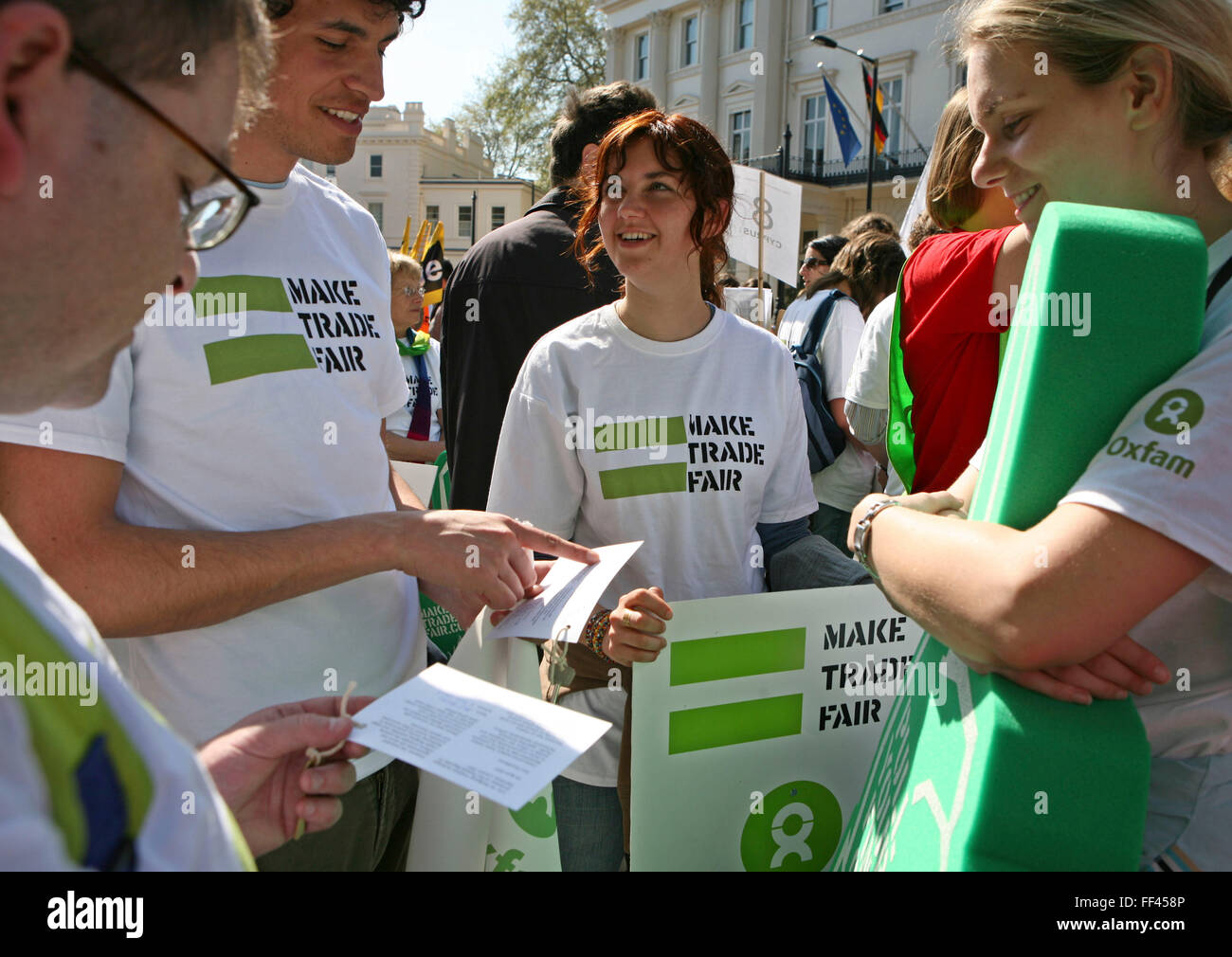 Trade justice movement hi-res stock photography and images - Alamy