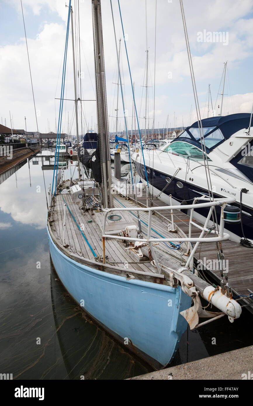 'Lively Lady' record breaking yacht famous for being sailed around the ...