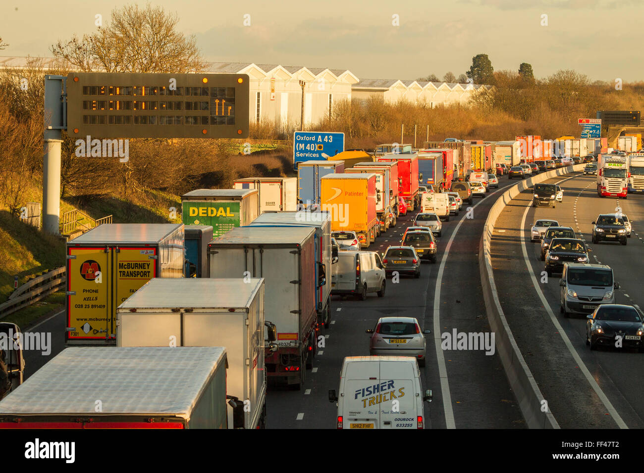 Motorway closed sign hi-res stock photography and images - Alamy