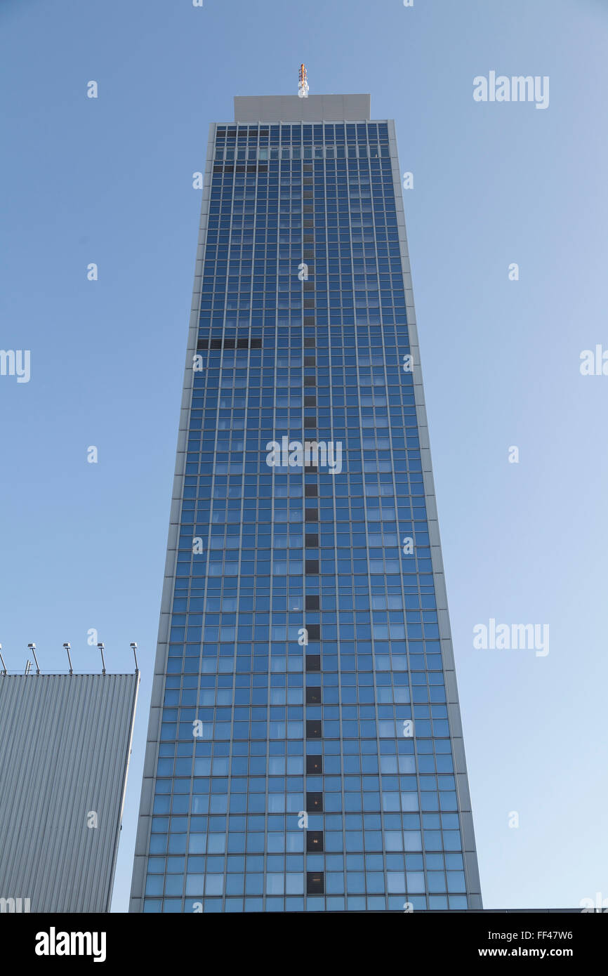 Hotel high rise building facade hi-res stock photography and images - Alamy