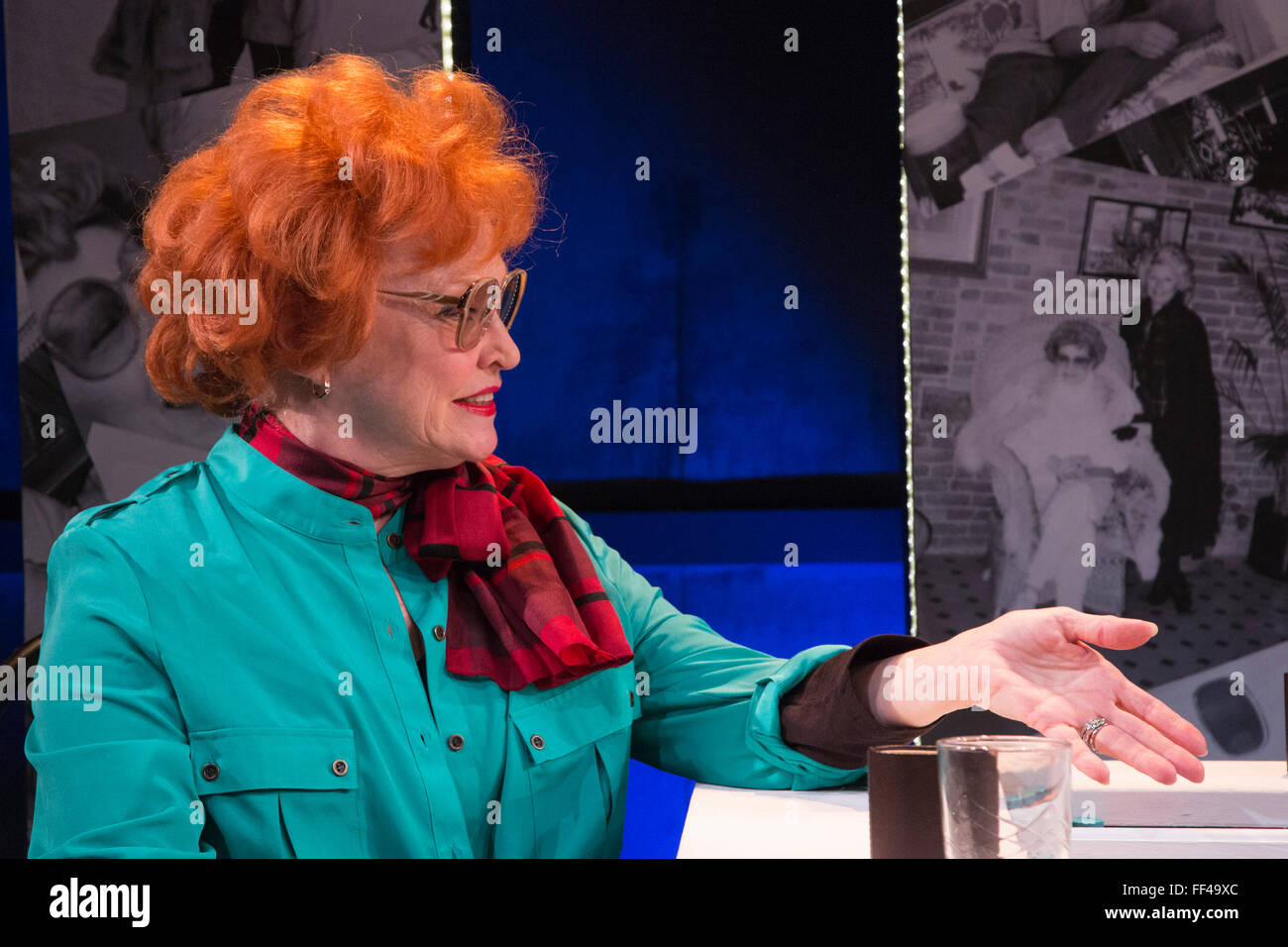 Sandra dickinson hi-res stock photography and images - Alamy