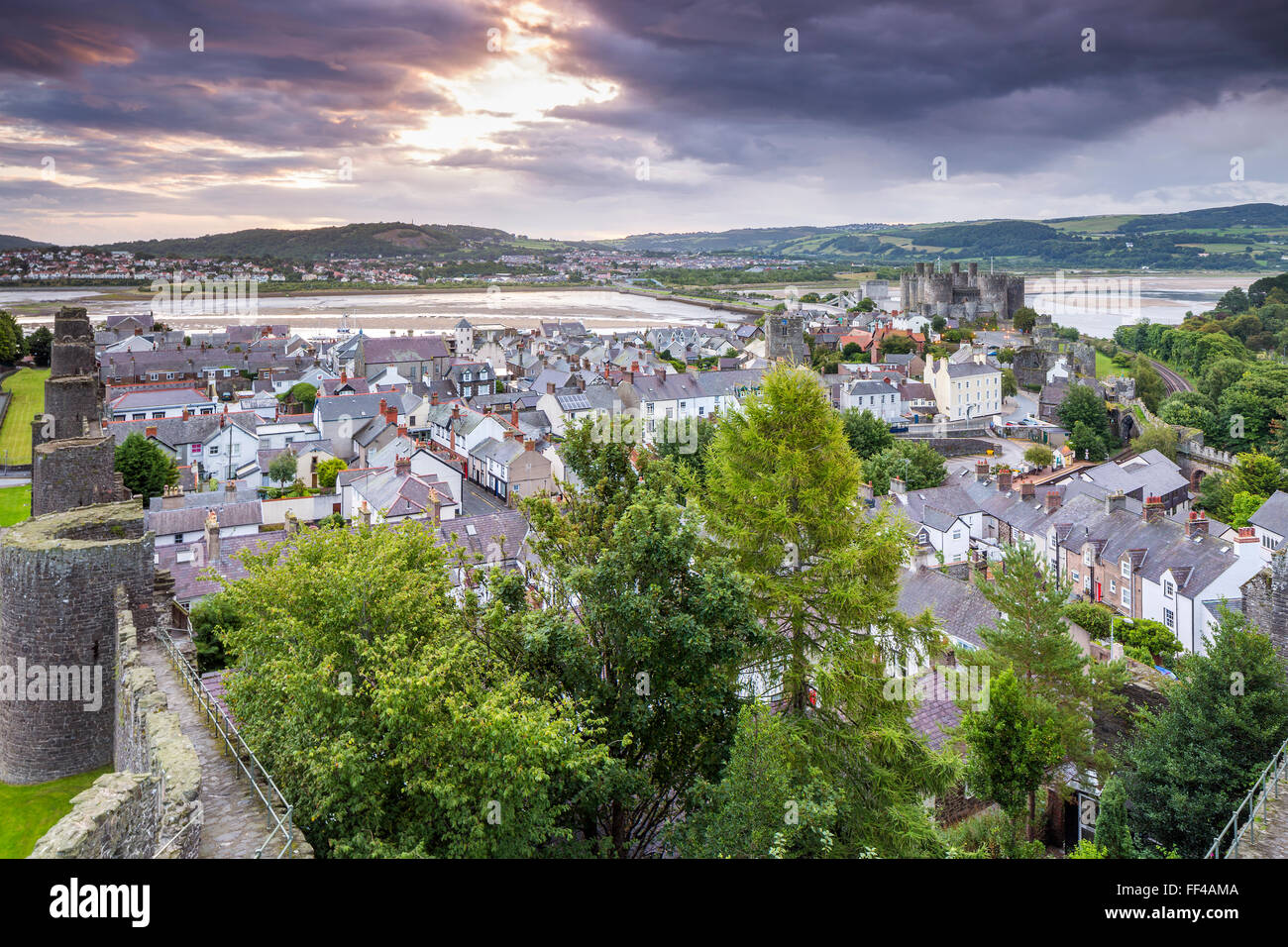 Conwy town walls hi-res stock photography and images - Alamy