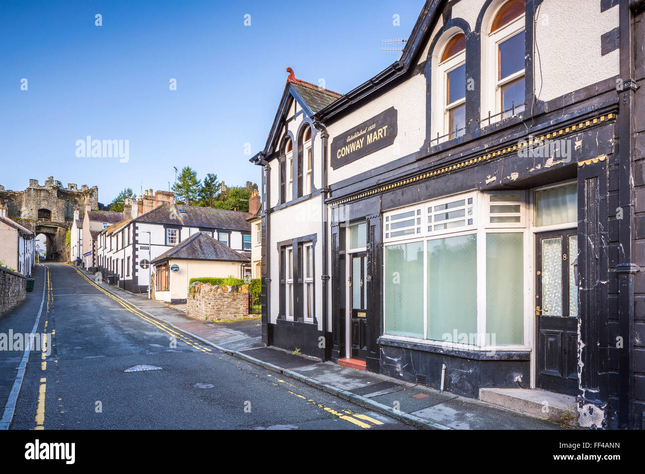 Conwy historic house hi-res stock photography and images - Alamy
