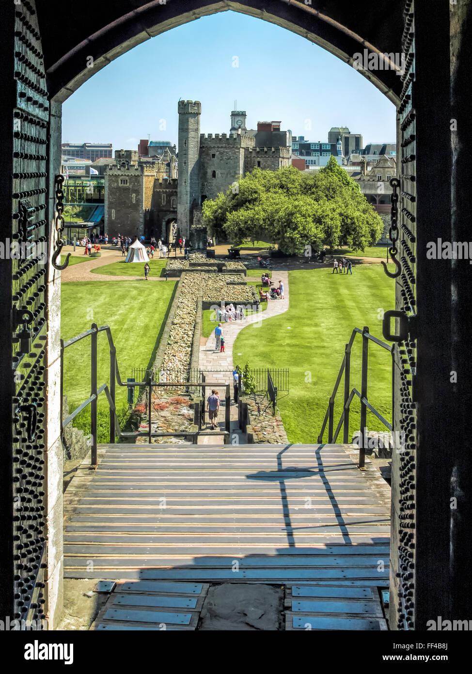 Cardiff castle keep view castle hi-res stock photography and images - Alamy