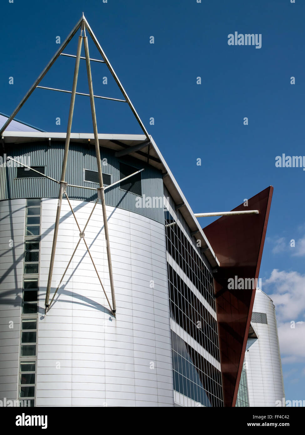 Angular architecture hi-res stock photography and images - Alamy