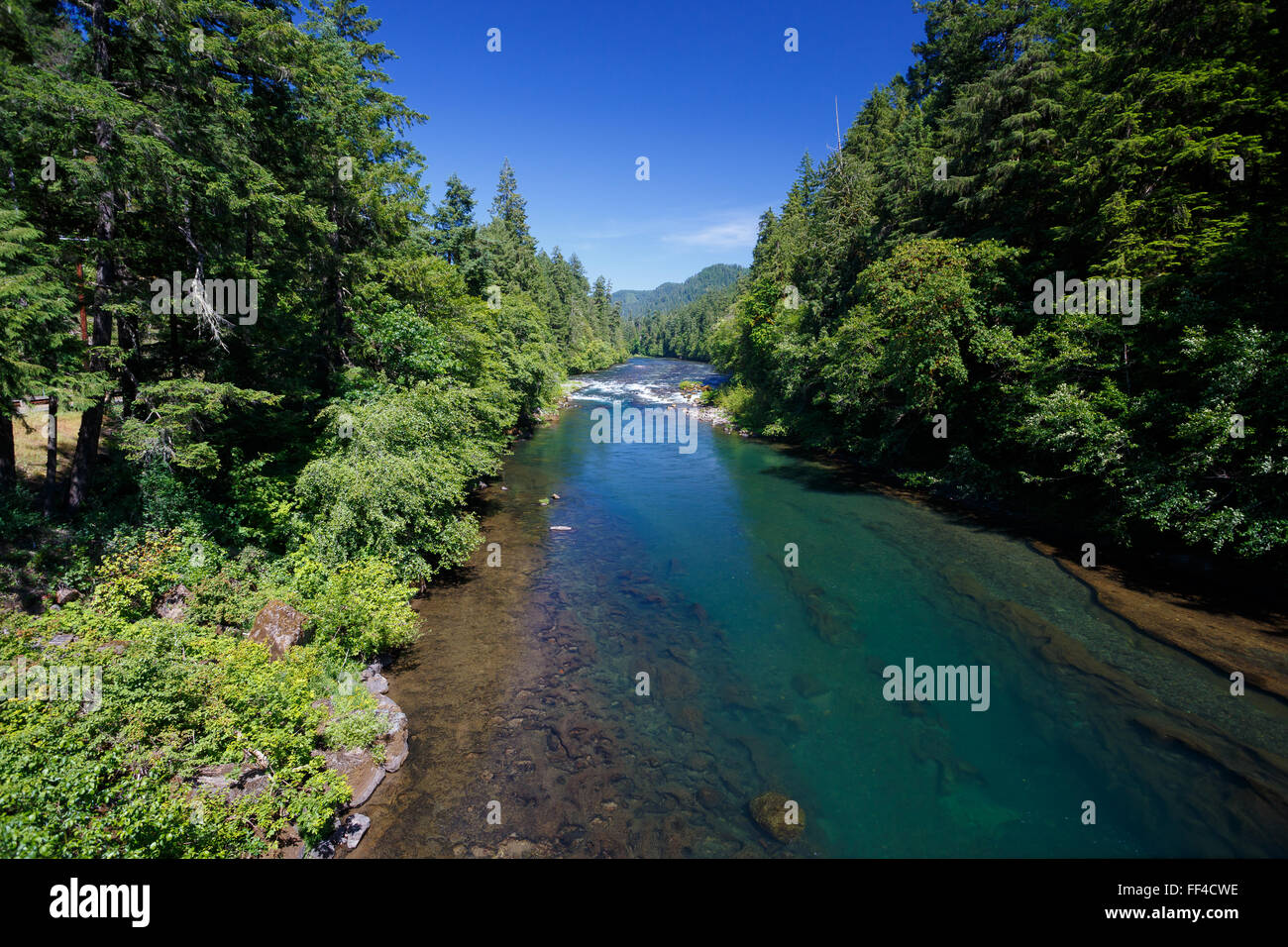 North umpqua river hi-res stock photography and images - Alamy