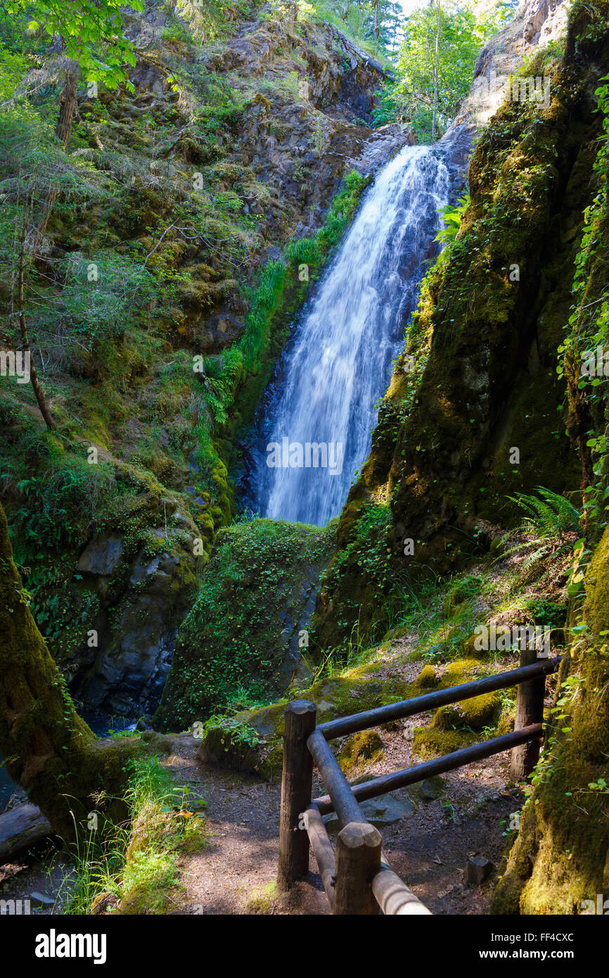 Susan creek falls hi-res stock photography and images - Alamy