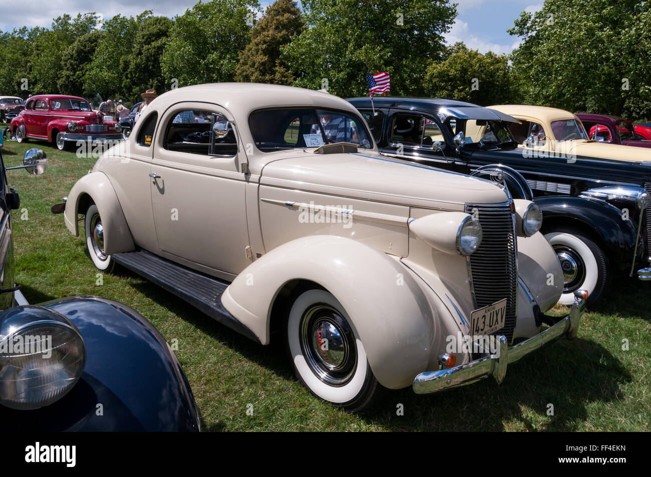 1937 nash coupe hi-res stock photography and images - Alamy