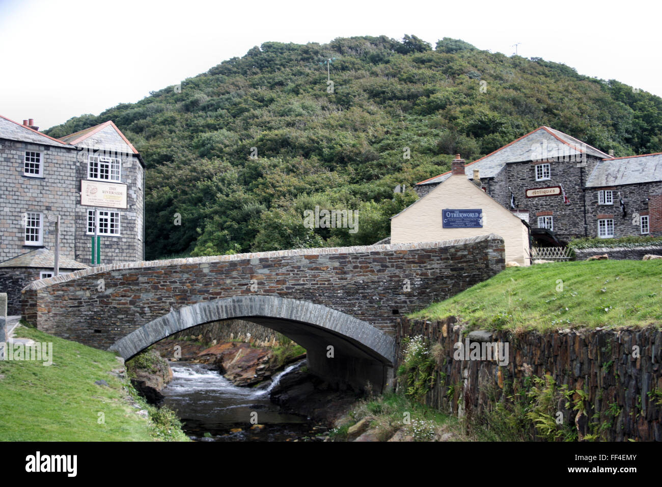 Road bridge in Boscastle harbour Cornwall Stock Photo - Alamy